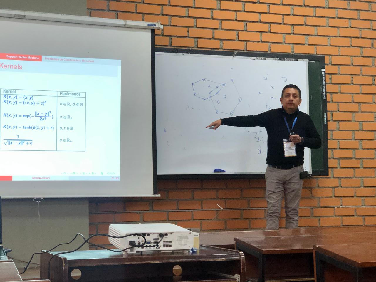 Profesor Julio López participó como ponente de Workshop realizado en Bolivia – Facultad de ...